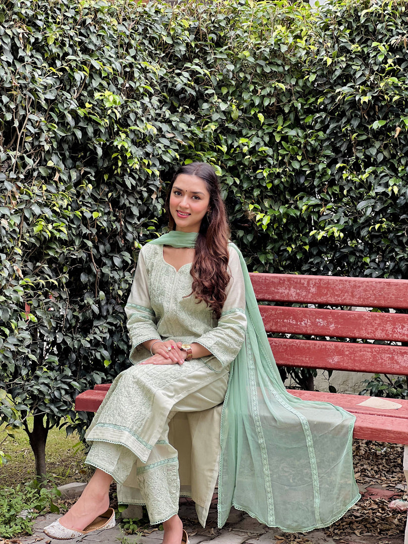 Simran Narang in Pastel Green Chanderi Suit Set – Narayani Vastra